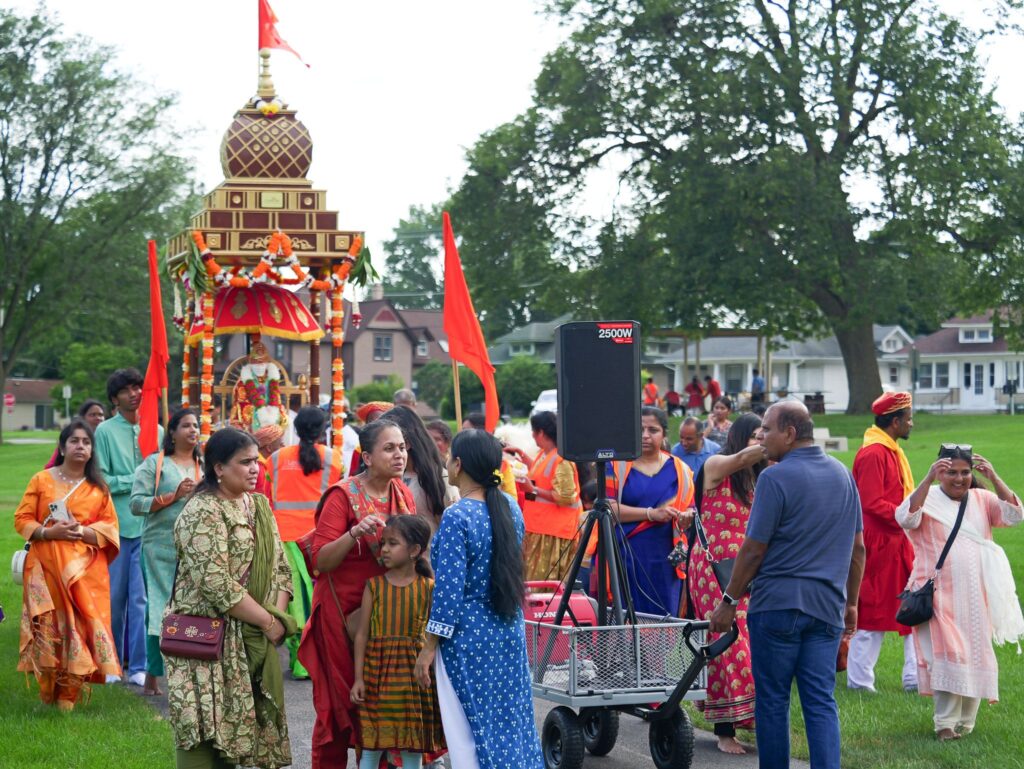 Guru Purnima Mela 2025 in Carpentersville Celebrates Devotion, Culture ...