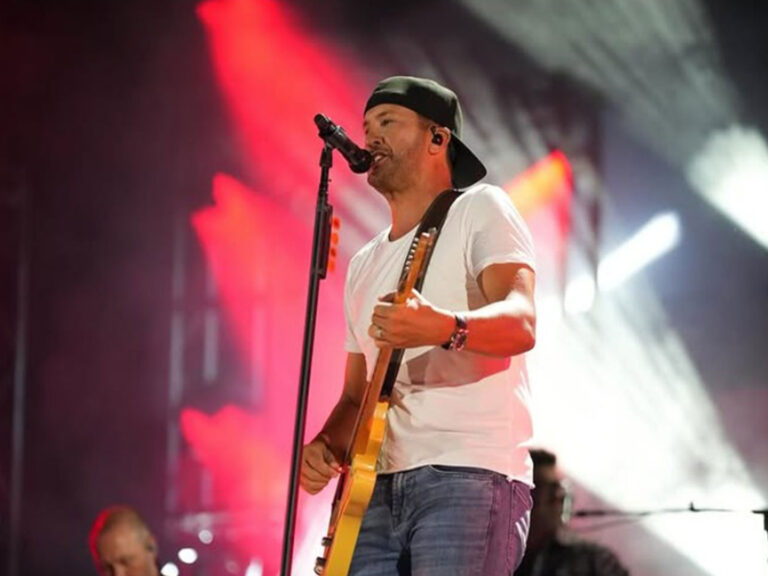 Luke Bryan addresses "misinformation" about sister Kelly's death nearly ...