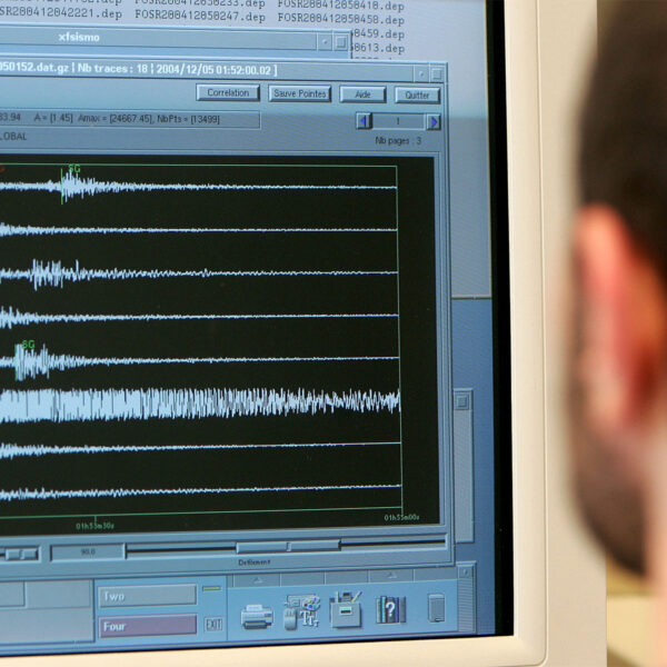 3.6 magnitude earthquake hits Afghanistan - Desi Talk's Chicago